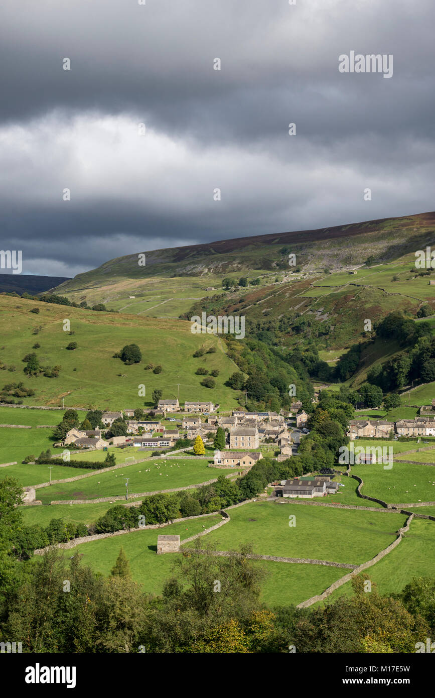 Beautiful countryside around Gunnerside in Swaledale, Yorkshire Dales ...
