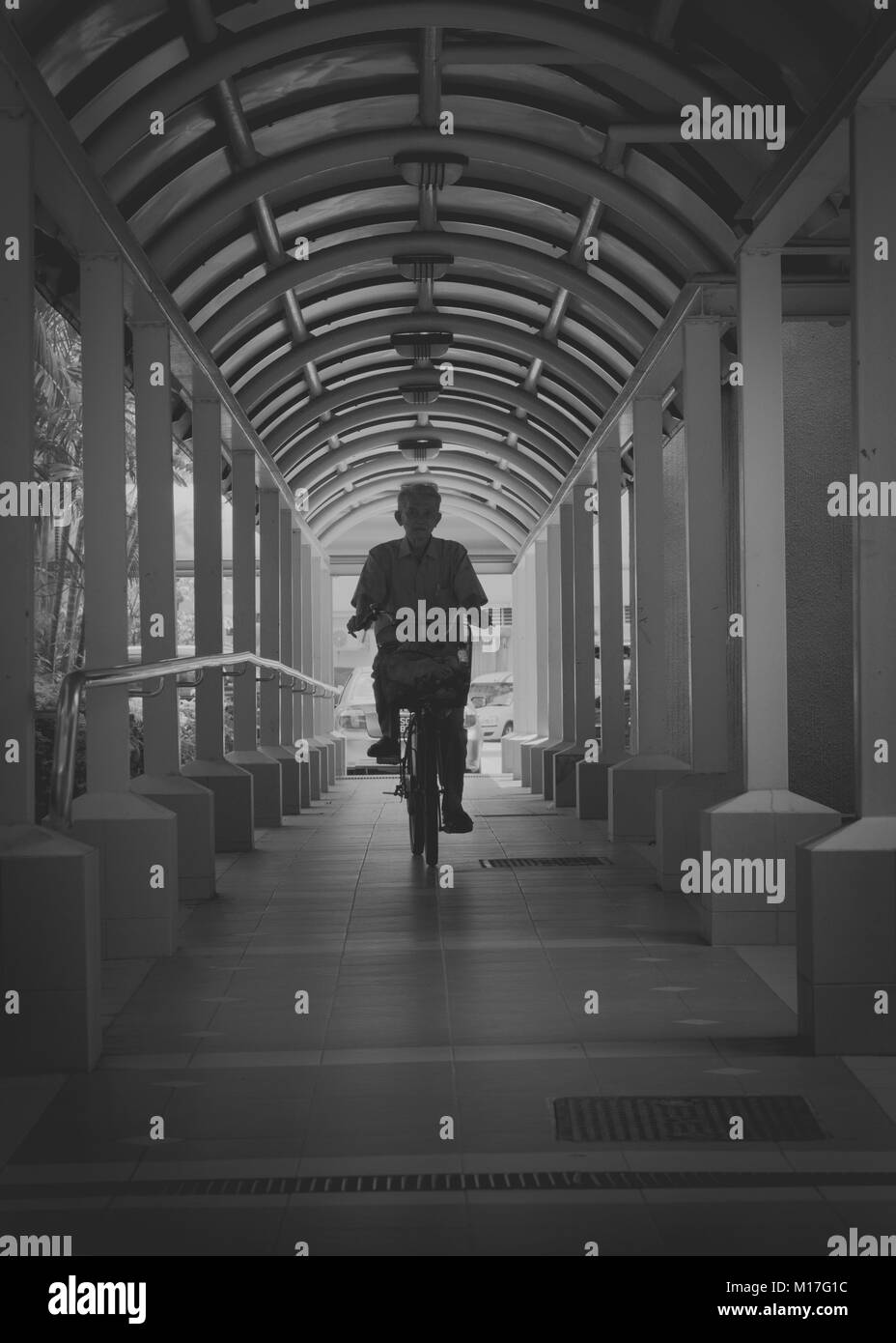 Lone man in black Black and White Stock Photos & Images - Alamy