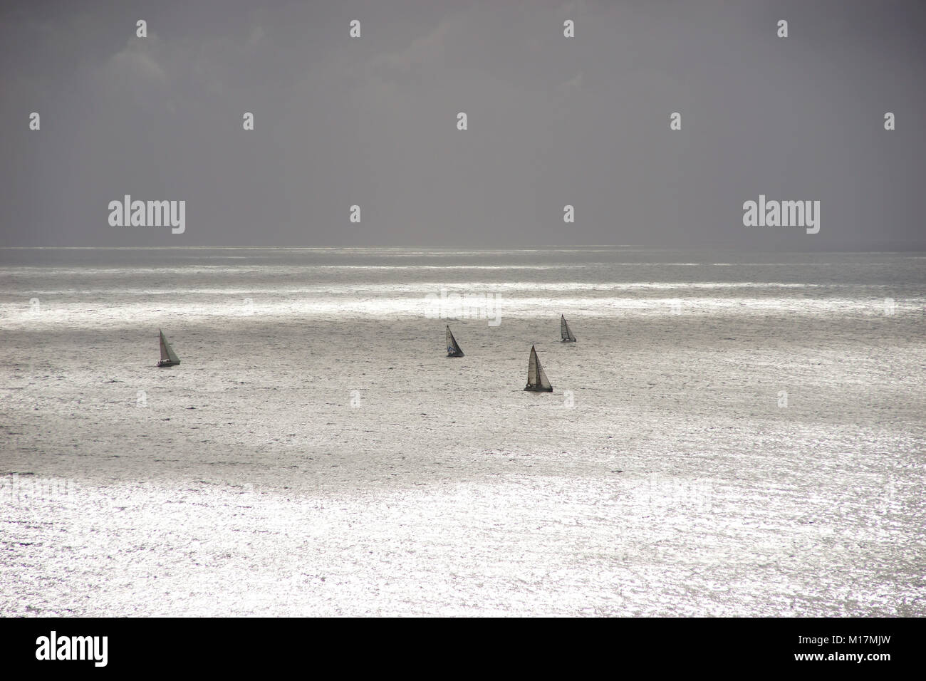 Sails under rain hi-res stock photography and images - Alamy