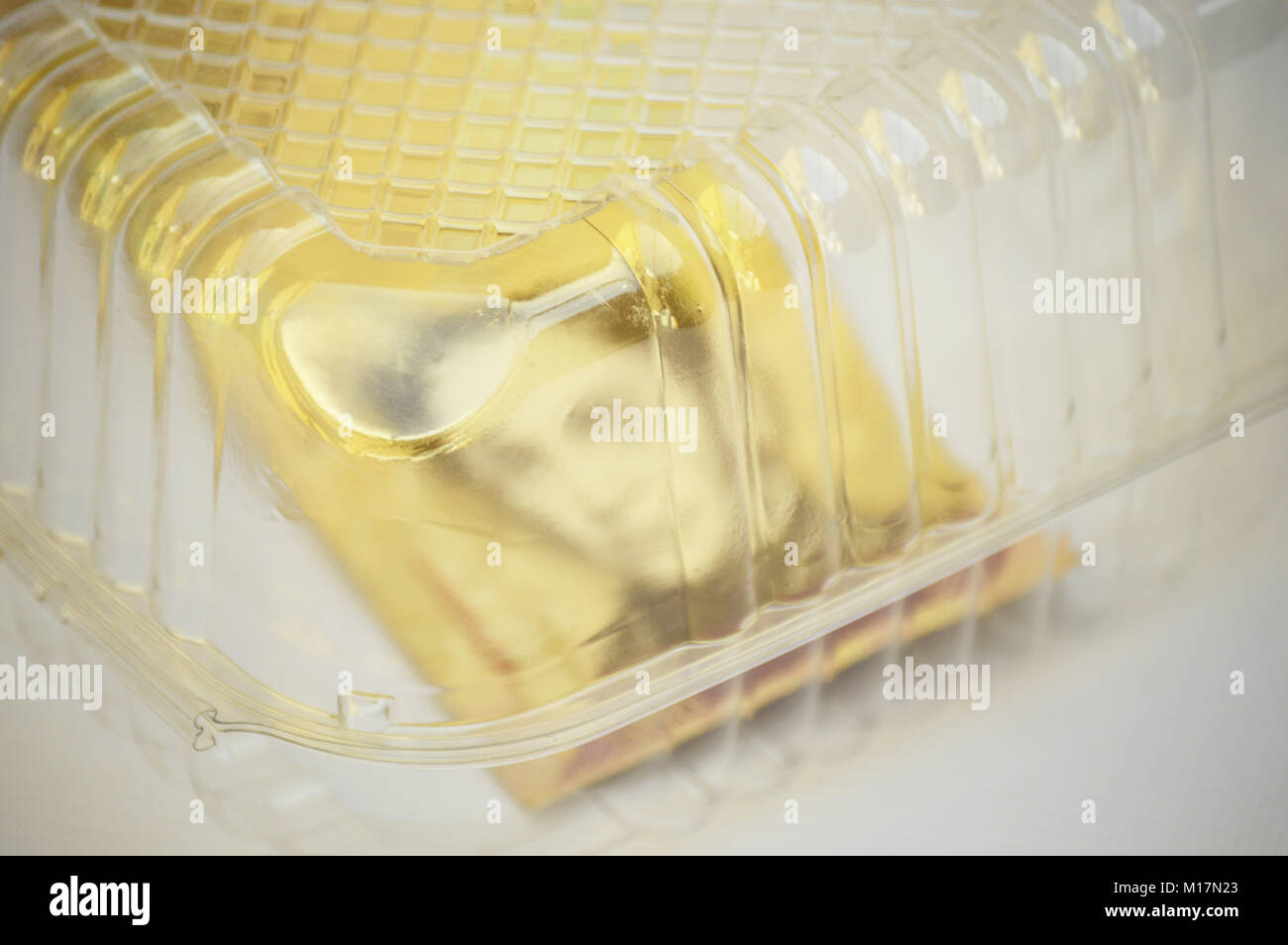 100 bolivar note hi-res stock photography and images - Alamy