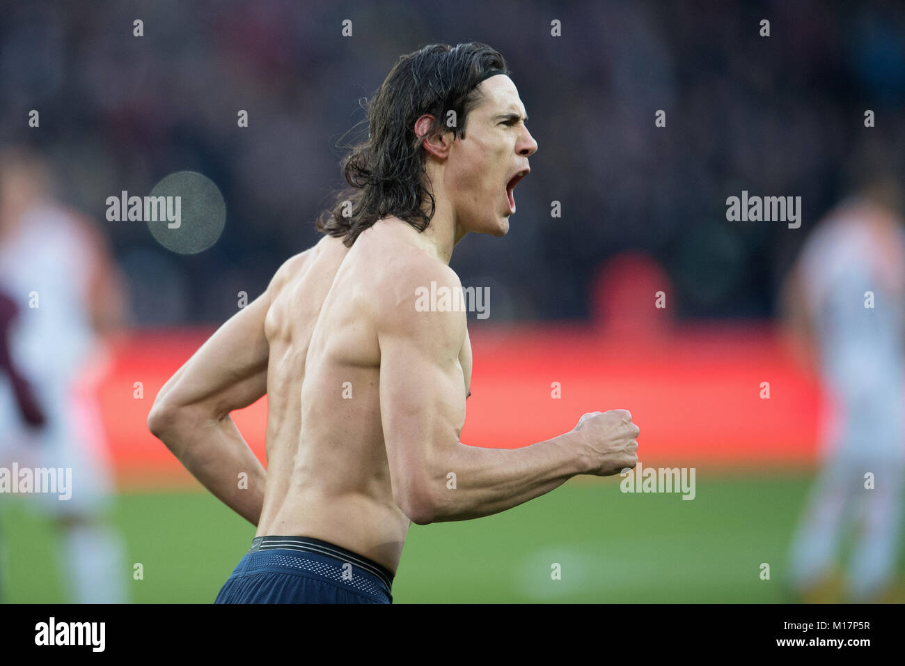 Paris. 27th Jan, 2018. Edinson Cavani of Paris Saint-Germain celebrates ...