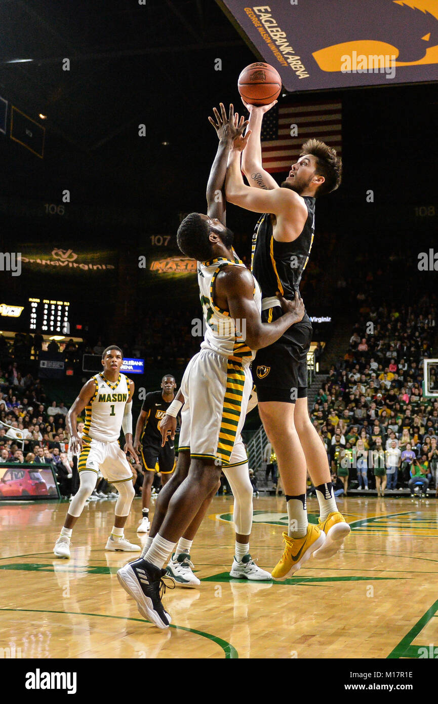 Fairfax, Virginia, USA. 27th Jan, 2018. SEAN MOVLEY (5) attempts to ...