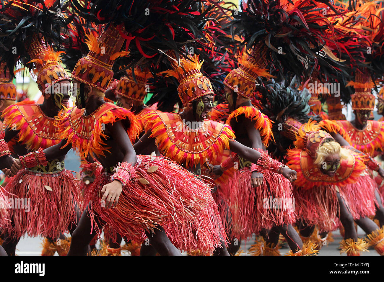 Iloilo, Philippines. 28th Jan, 2018. Dancers wearing colorful costumes ...