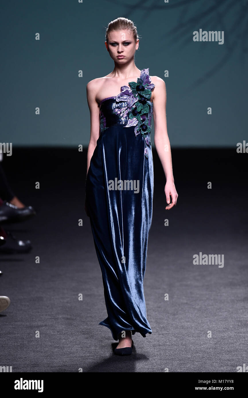 Madrid, Spain. 28th January, 2018. Model wears at collection runway a ...