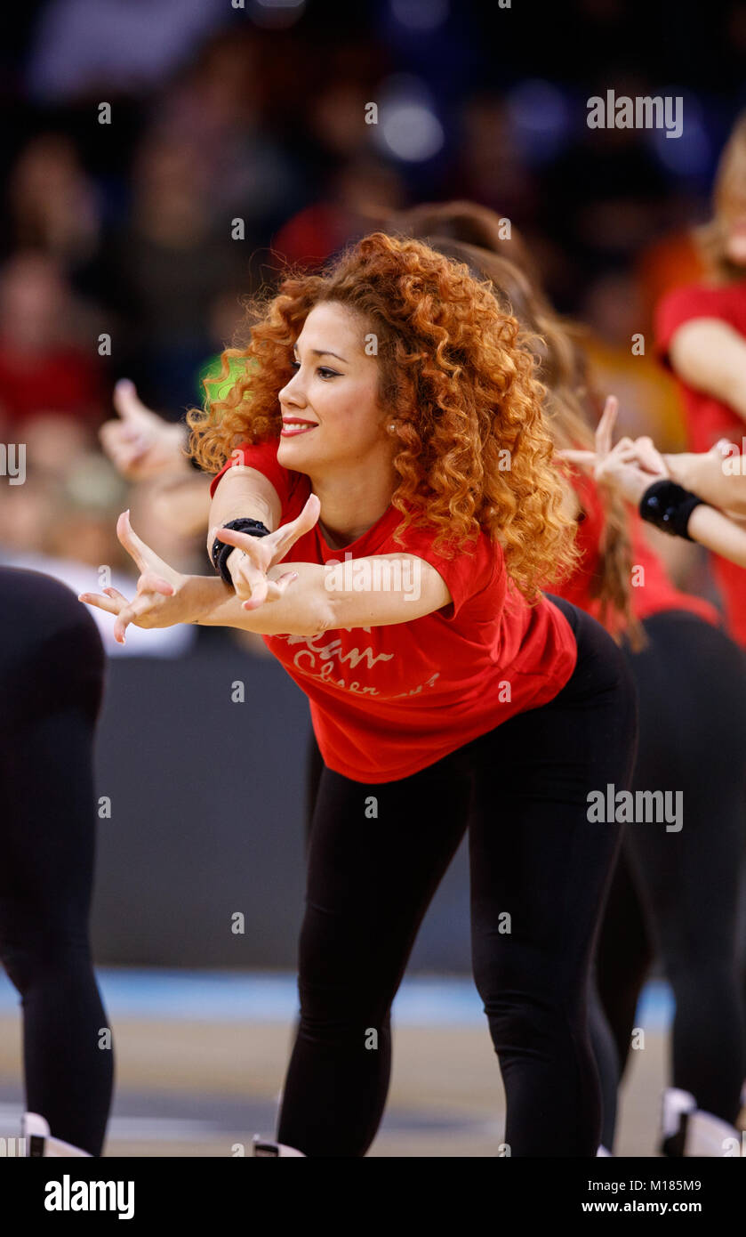 Fc barcelona cheerleaders hi-res stock photography and images - Alamy