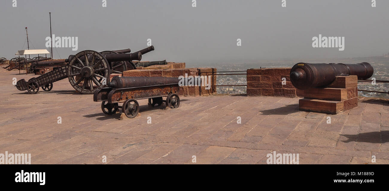 Ancient cannons on wheels of Mehrangarh (Mehran Fort) in Jodhpur, India ...