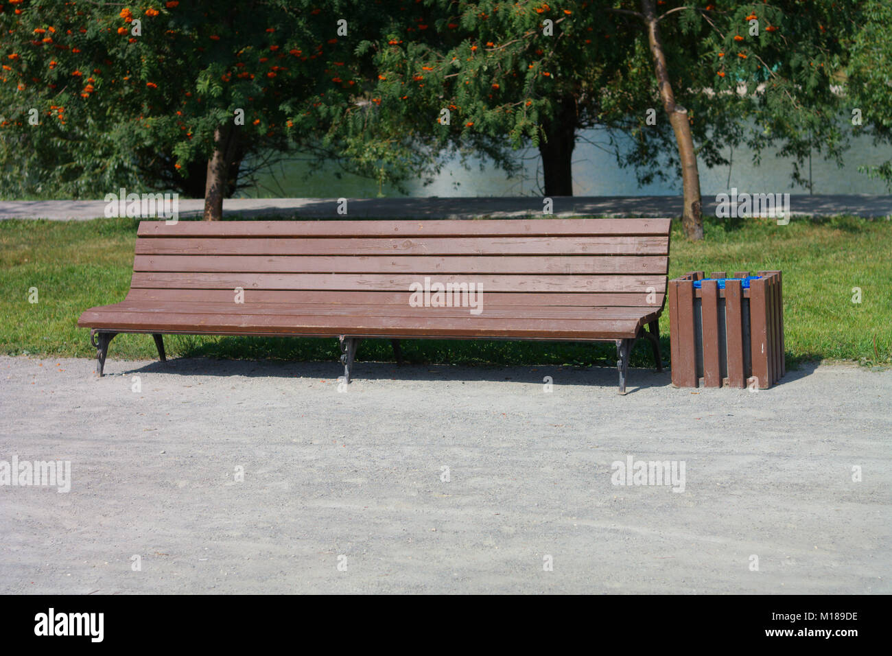 bench at dry sunny day Stock Photo - Alamy