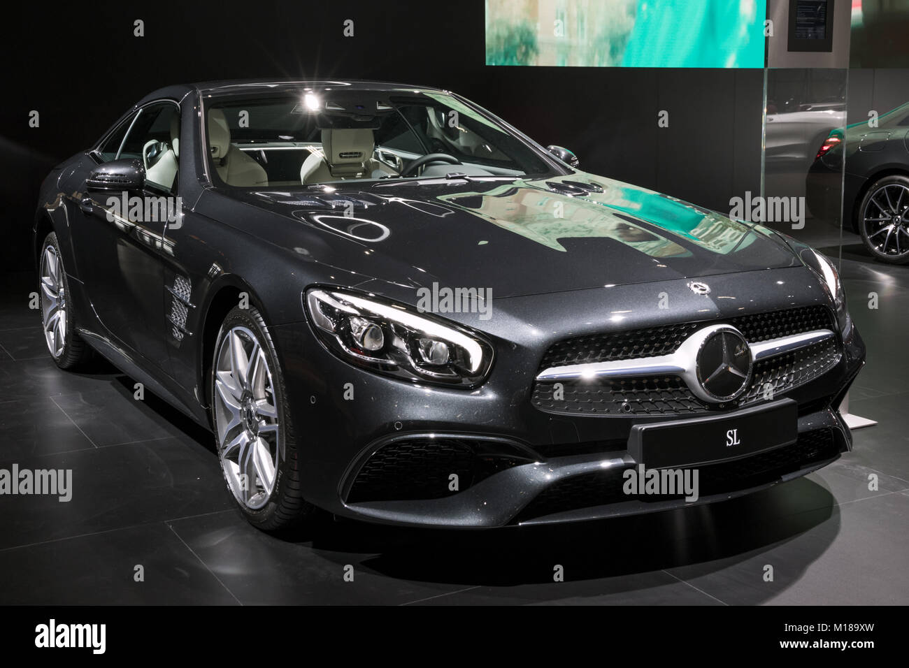 Mercedes sl 63 amg hi-res stock photography and images - Alamy