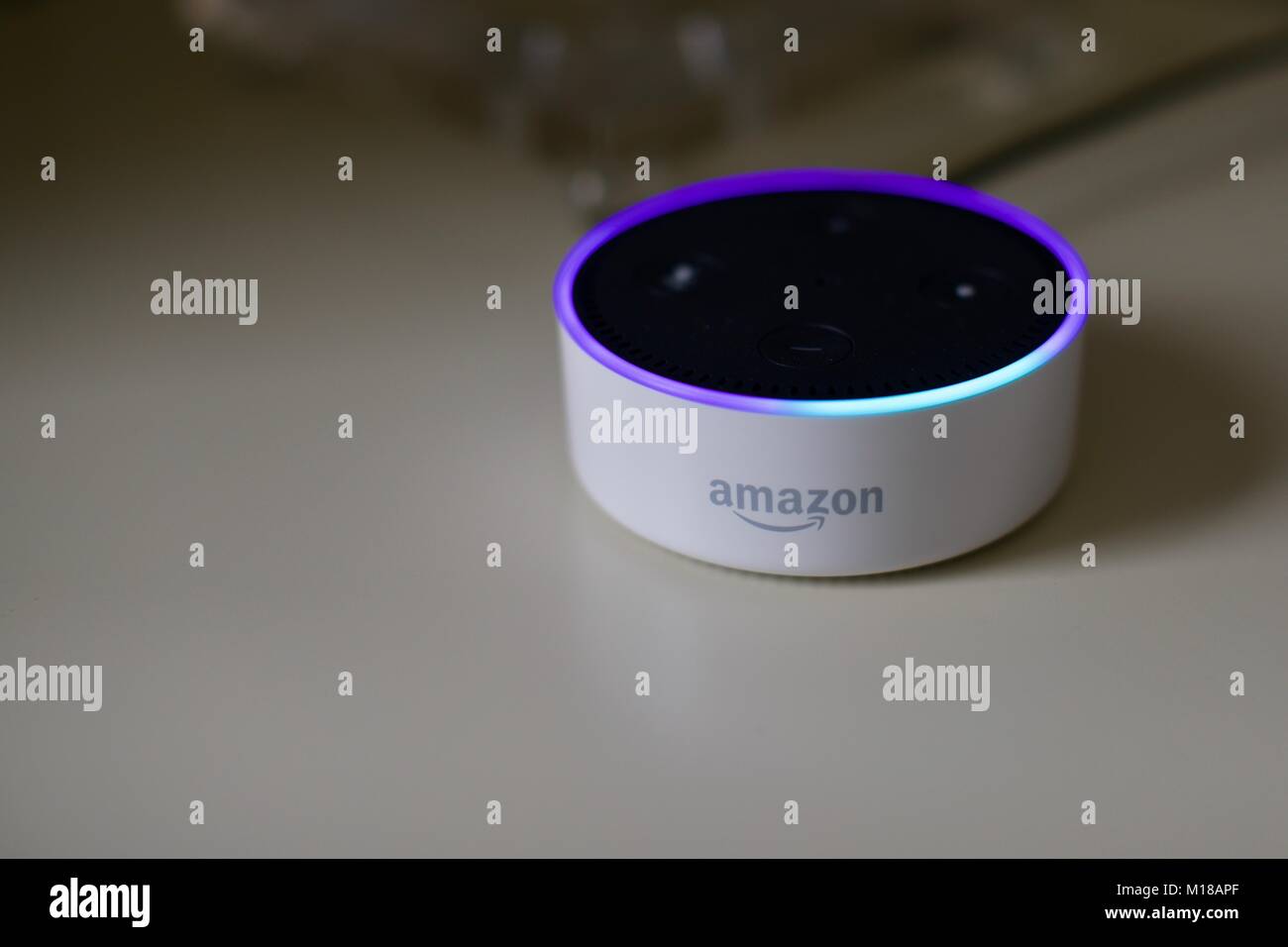 Amazon Echo Dot (2nd Generation Stock Photo - Alamy