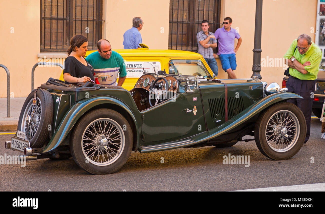 Side view classic mg hi-res stock photography and images - Alamy