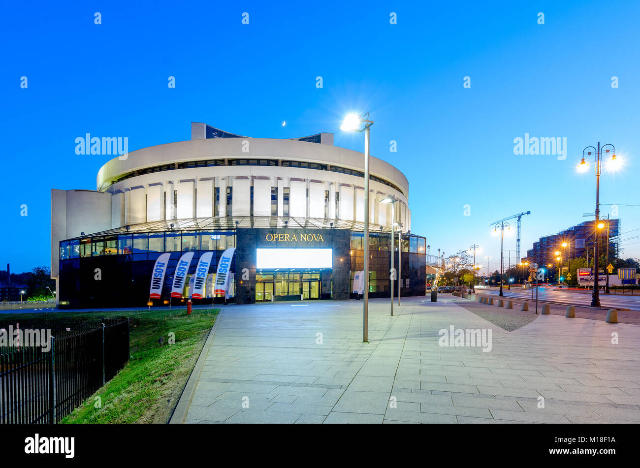 Opera nova hi-res stock photography and images - Alamy