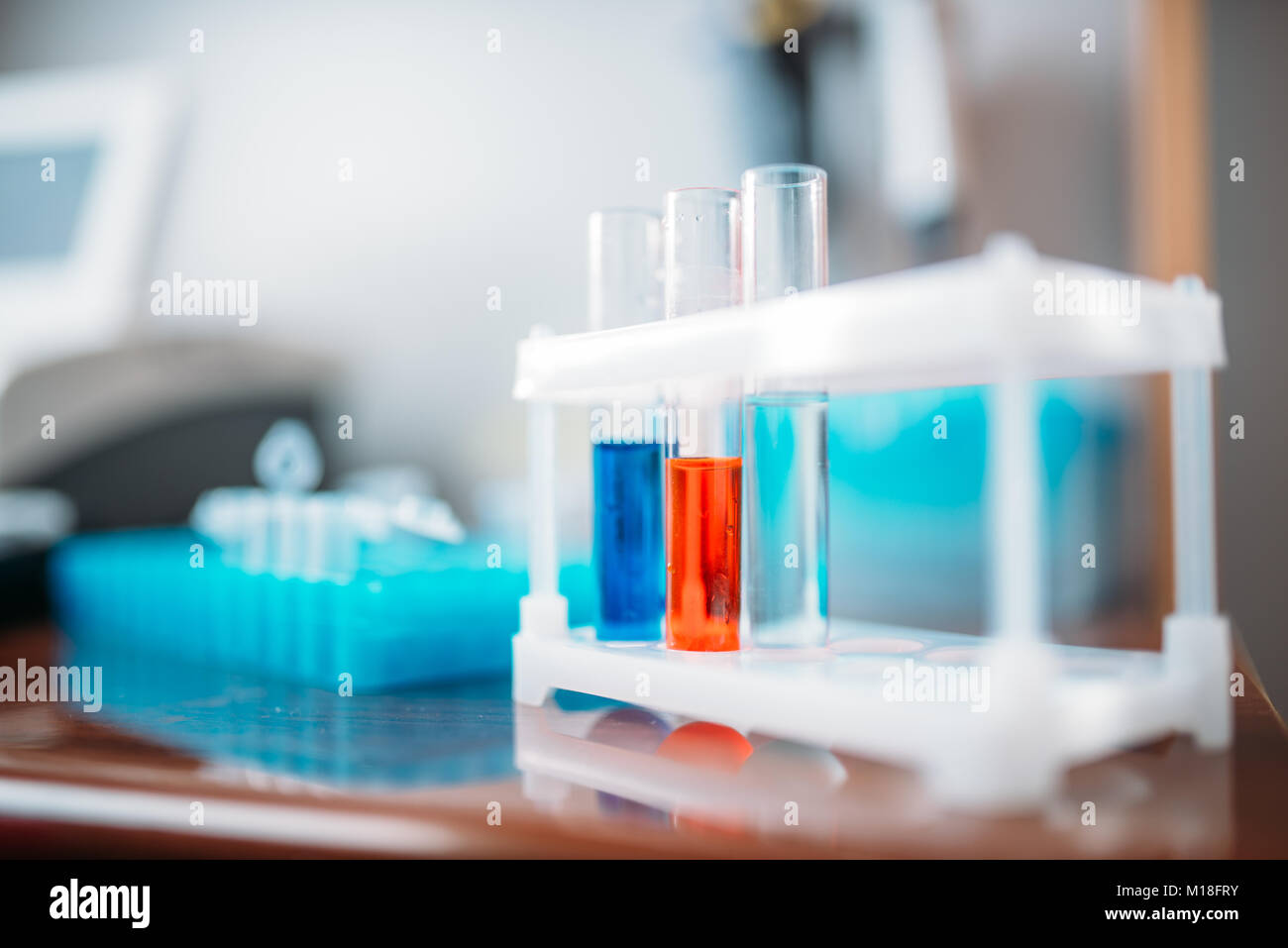 Chemical assay hi-res stock photography and images - Alamy