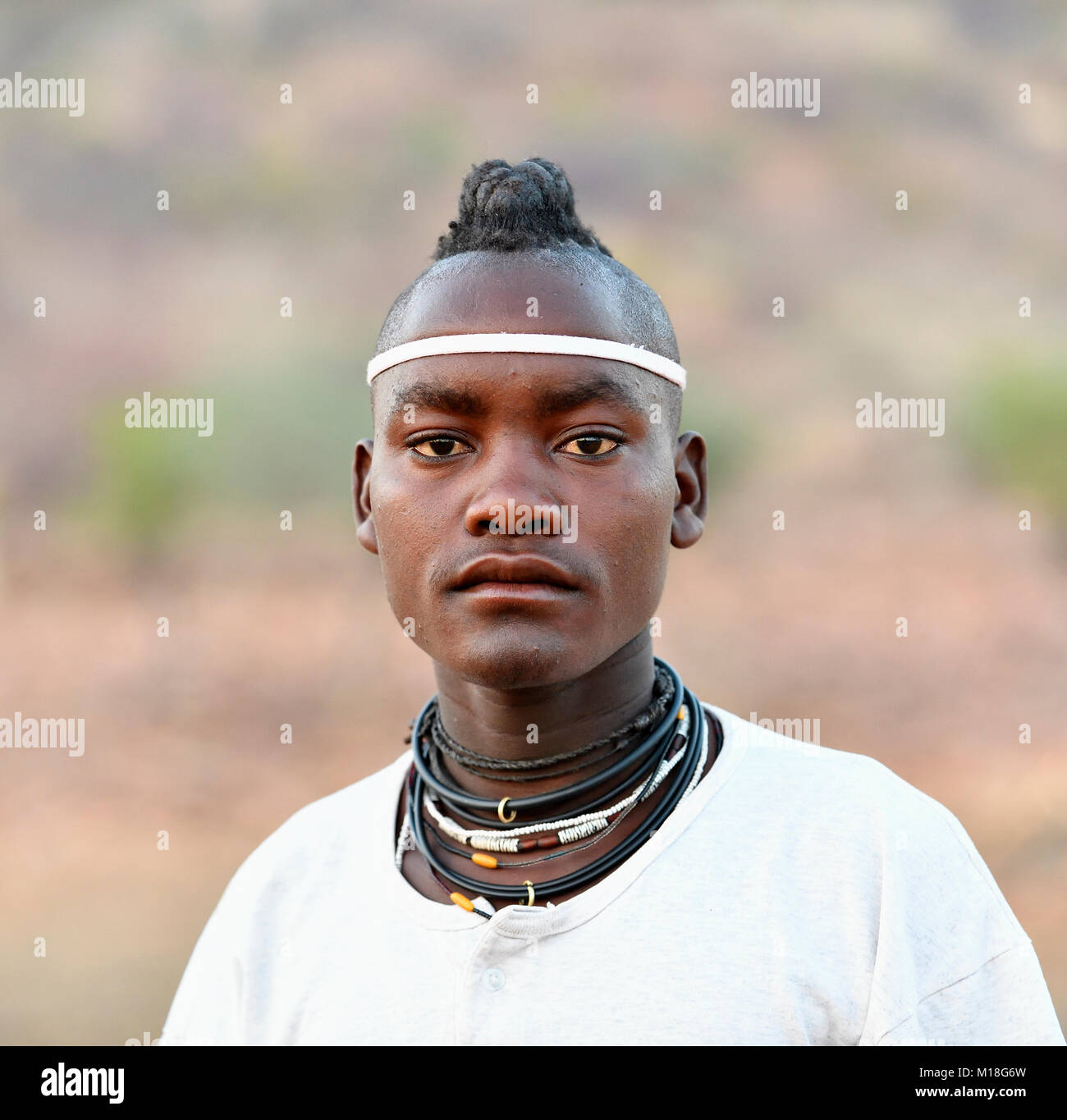 Portrait african tribesman hi-res stock photography and images - Alamy