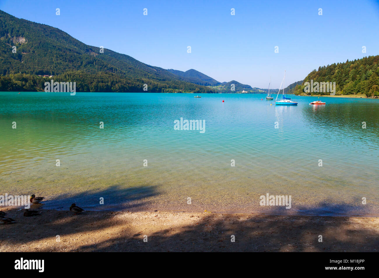 FUSCHL AM SEE, AUSTRIA - SEPTEMBER 14, 2016 : Landscape view of Lake ...