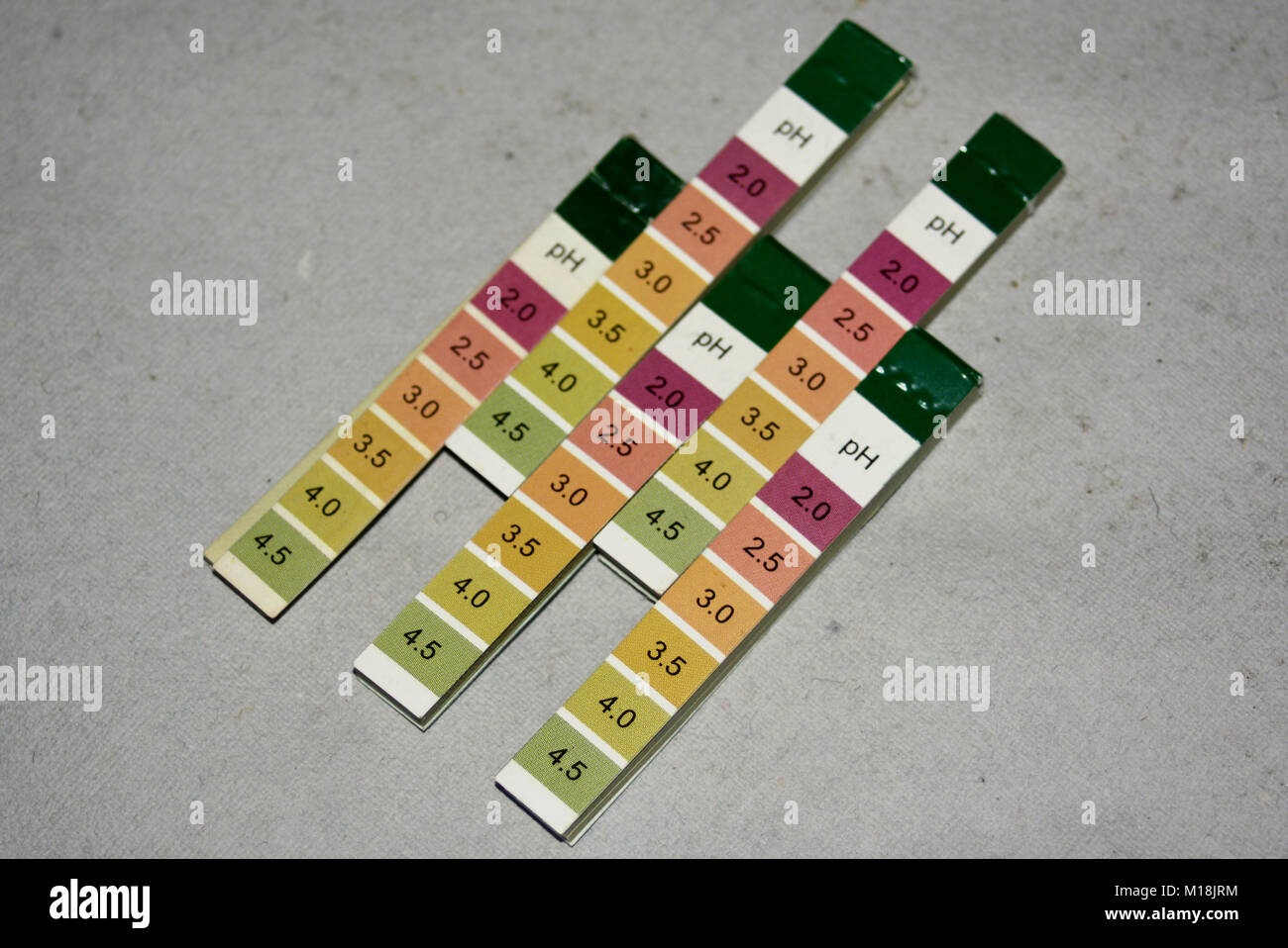 Ph alkaline paper strip Stock Photo - Alamy