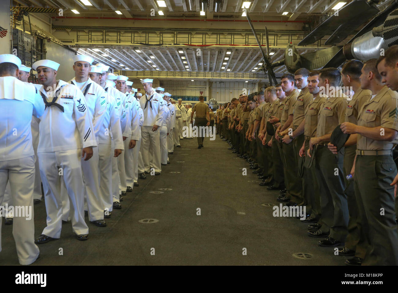PEARL HARBOR NAVAL BASE, HI – Marines and Sailors with the 15th Marine ...