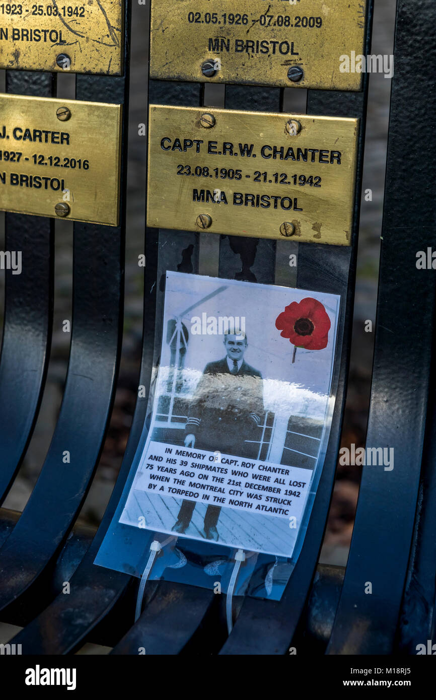 Merchant Navy Association memorial and seating. Remembering dead ...