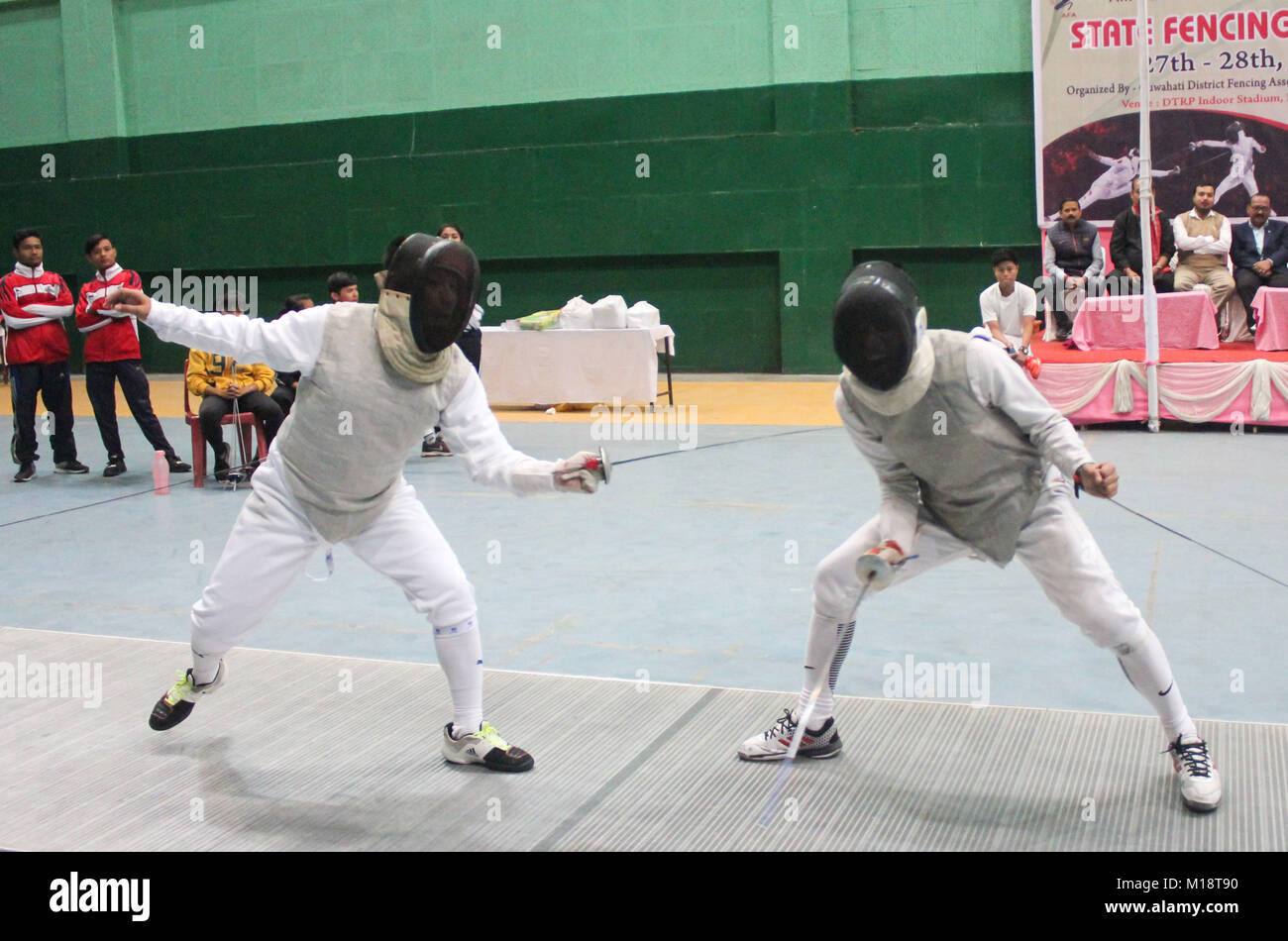 Fencing players in action hi-res stock photography and images - Alamy