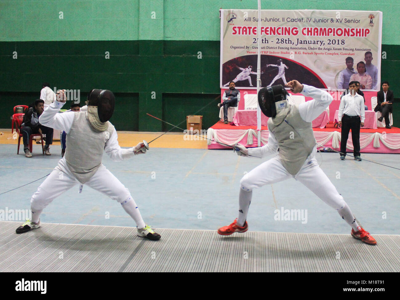 Fencing players in action hi-res stock photography and images - Alamy