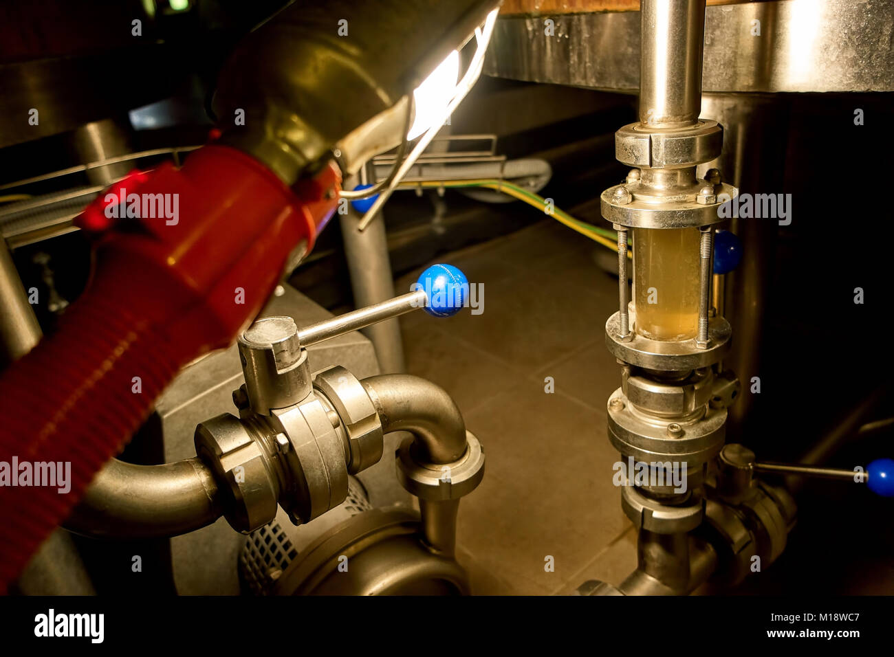 Abstract machine hi-res stock photography and images - Alamy