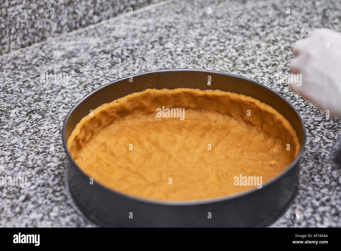 Pie crust in baking form Stock Photo - Alamy