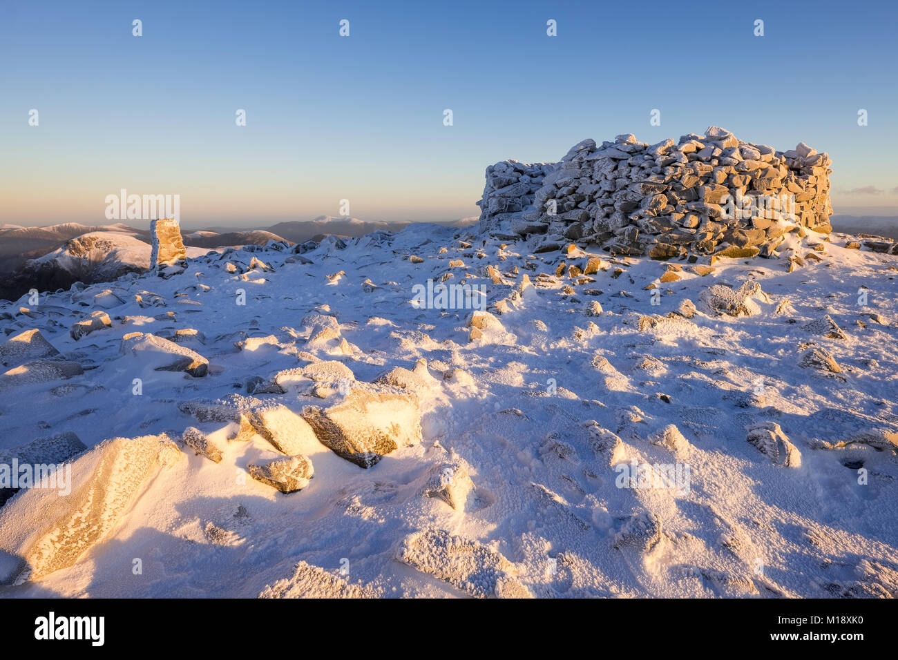Sca fell pike snow hi-res stock photography and images - Alamy