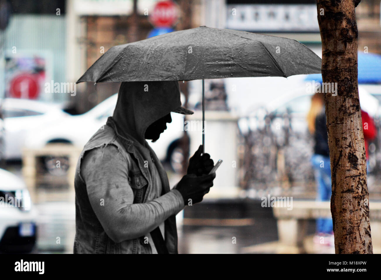 alone in the rain Stock Photo - Alamy