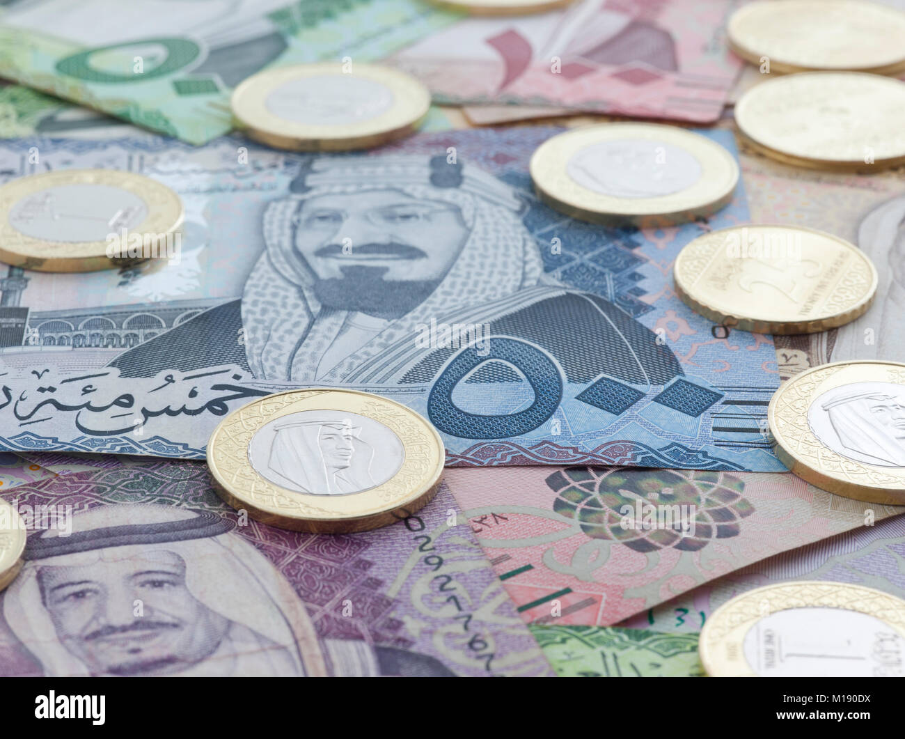 New Saudi Riyal Banknotes and Coins showing King Salman of Saudi Arabia ...