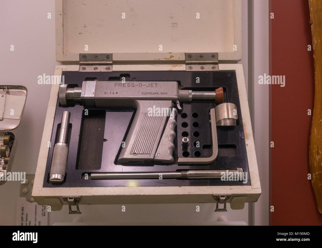 Jet injector hi-res stock photography and images - Alamy