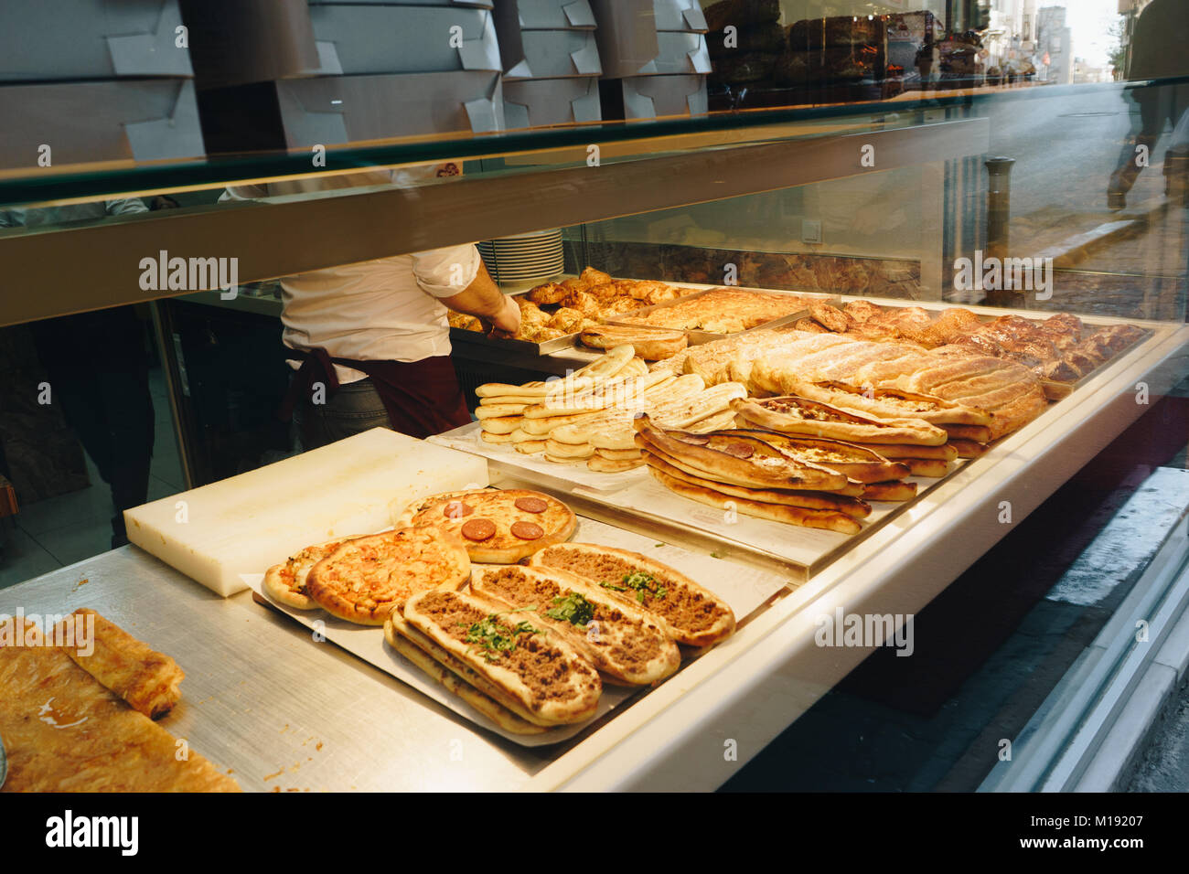 Bakery shop istanbul turkey hi-res stock photography and images - Alamy
