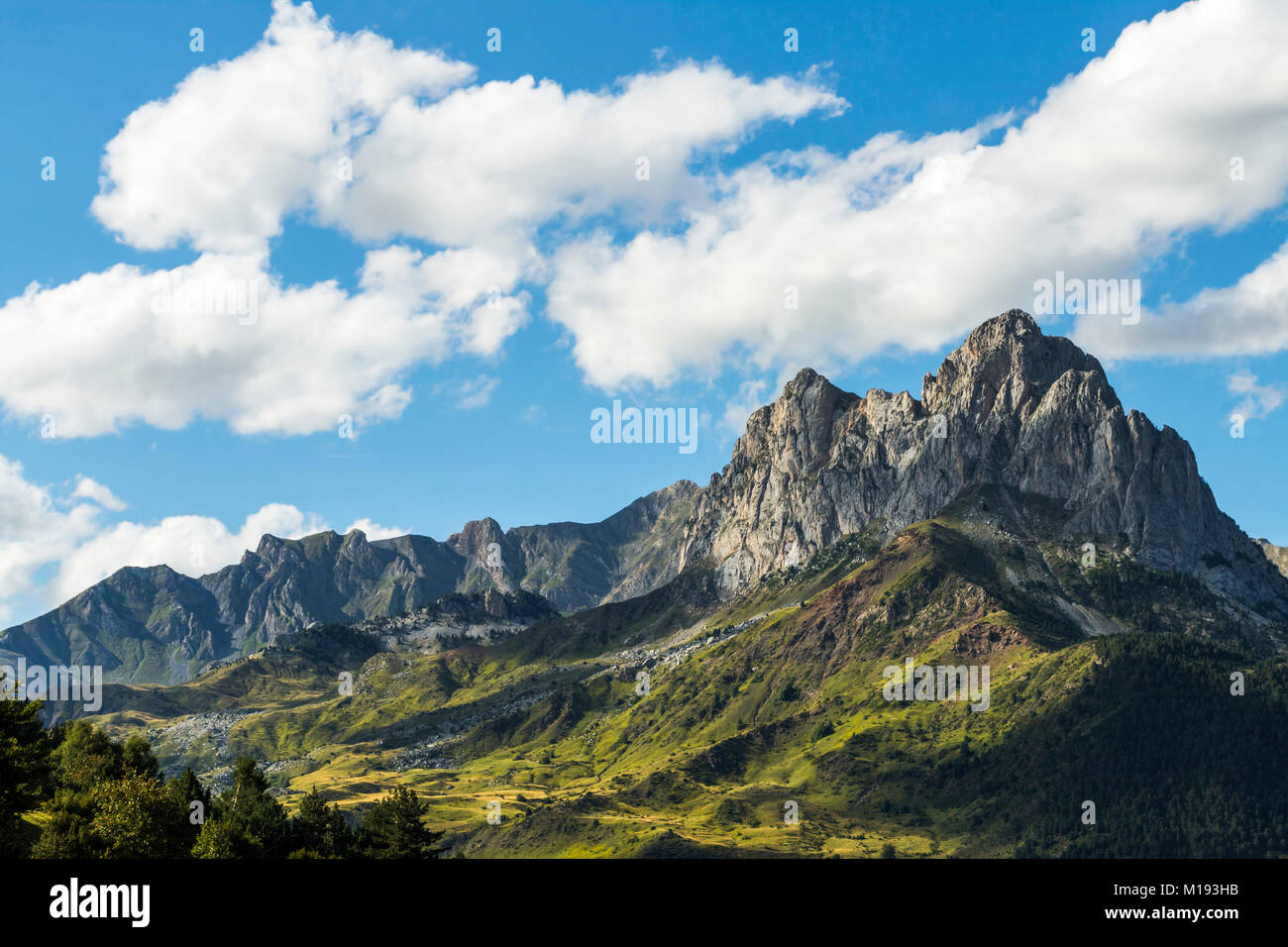 Valley of tena hi-res stock photography and images - Alamy