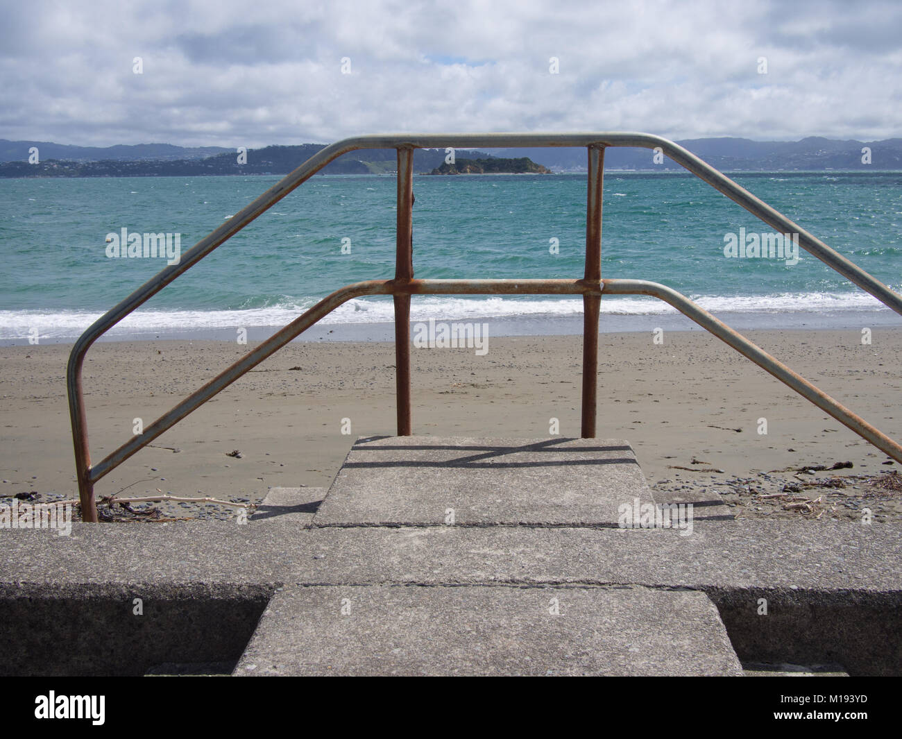 Metal railing hi-res stock photography and images - Alamy