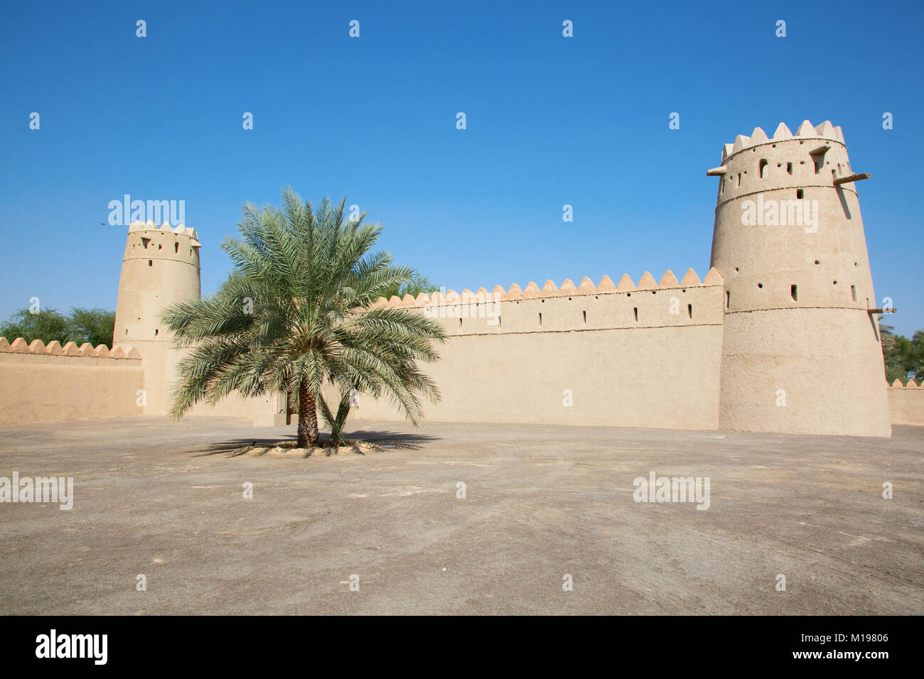 Famous Jahili fort in Al Ain oasis, United Arab Emirates Stock Photo ...