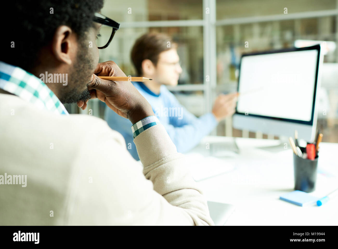 The listening project hi-res stock photography and images - Alamy