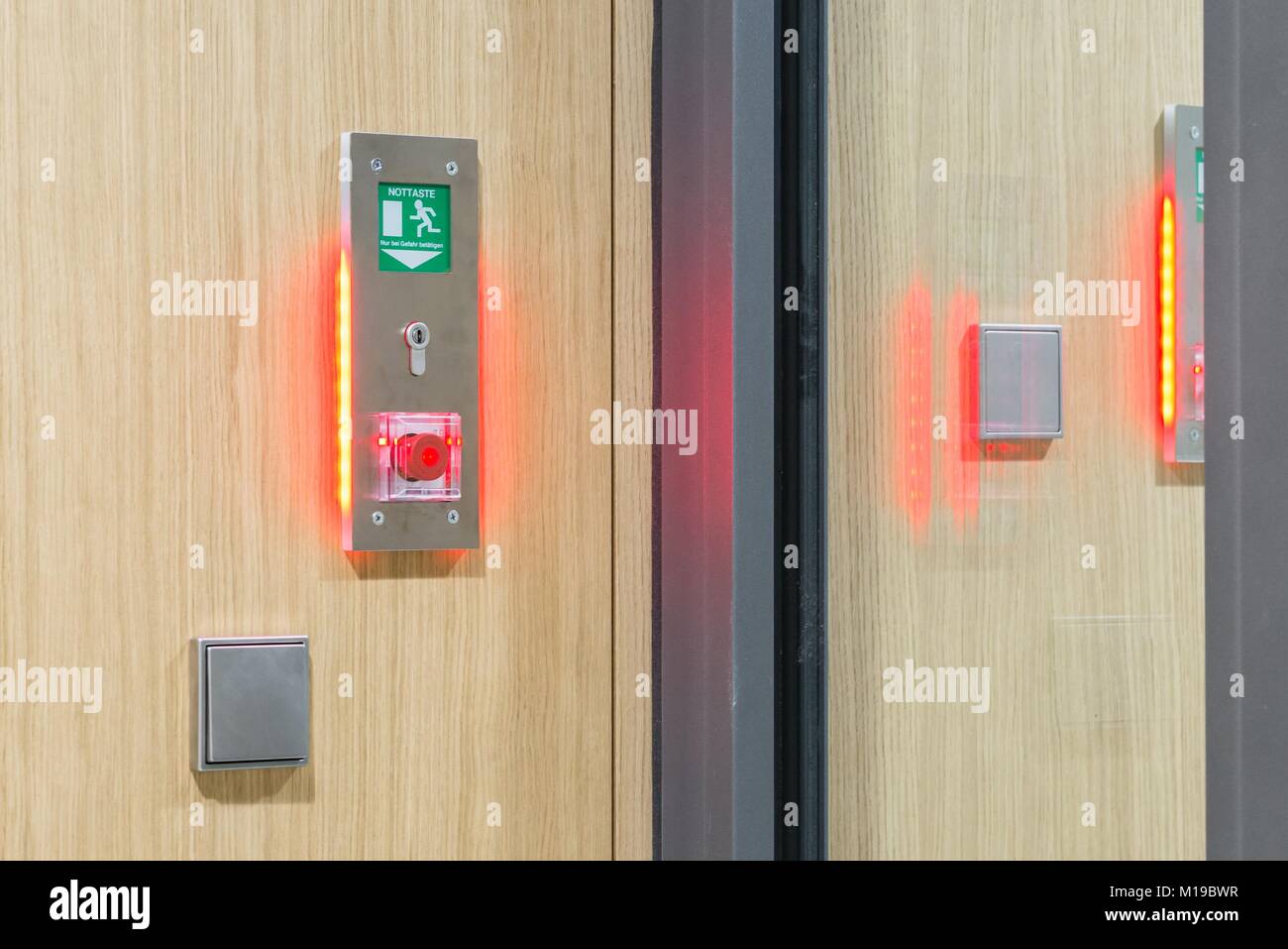 Physical access control at laboratory door Stock Photo - Alamy
