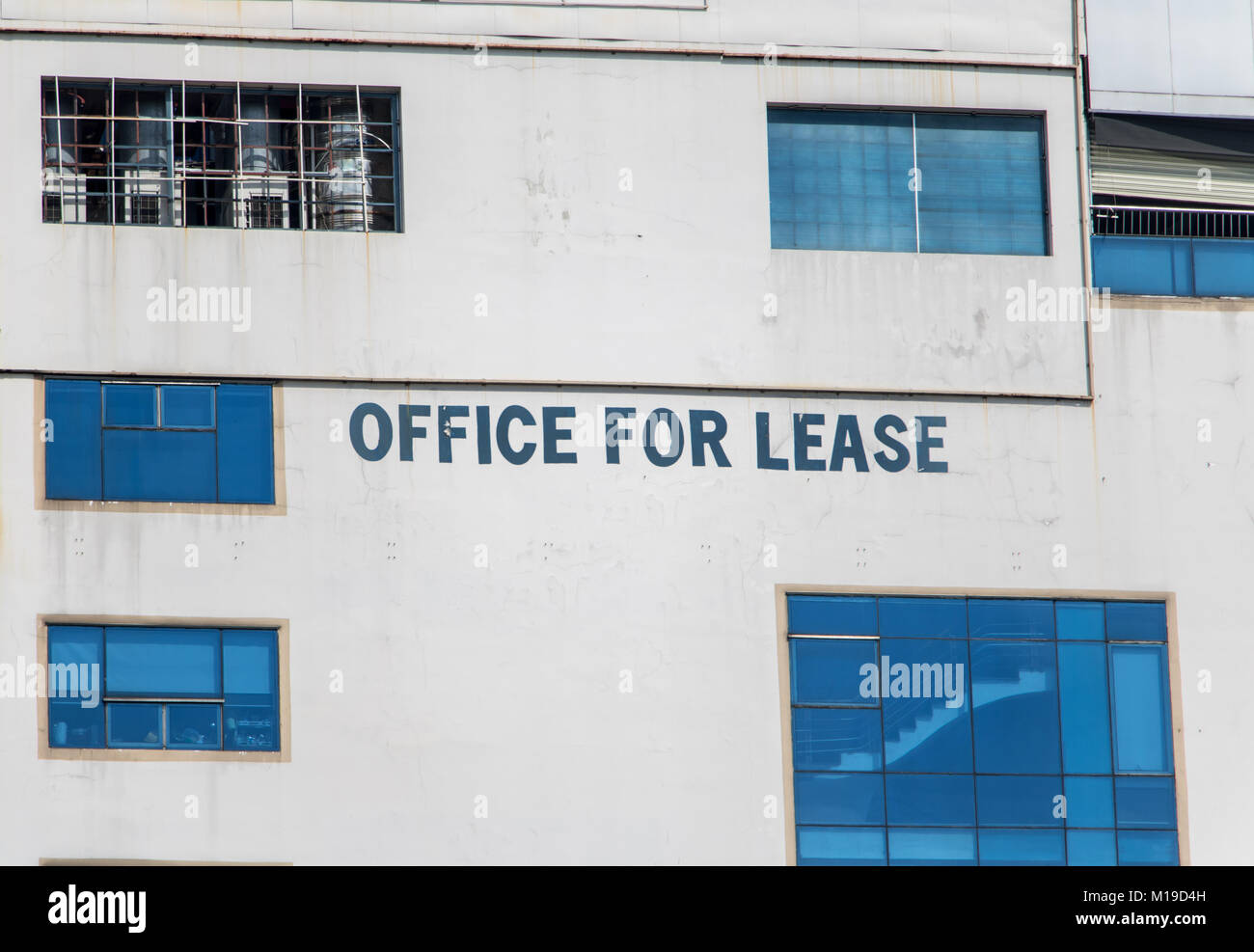 Office space rental sign hi-res stock photography and images - Alamy