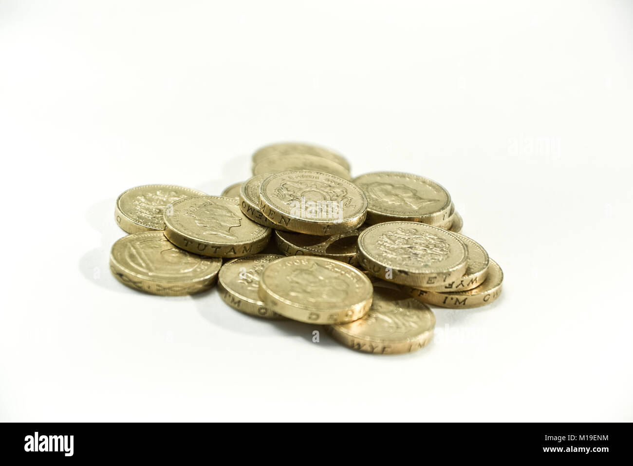 One Pound Sterling Coins Stock Photo - Alamy