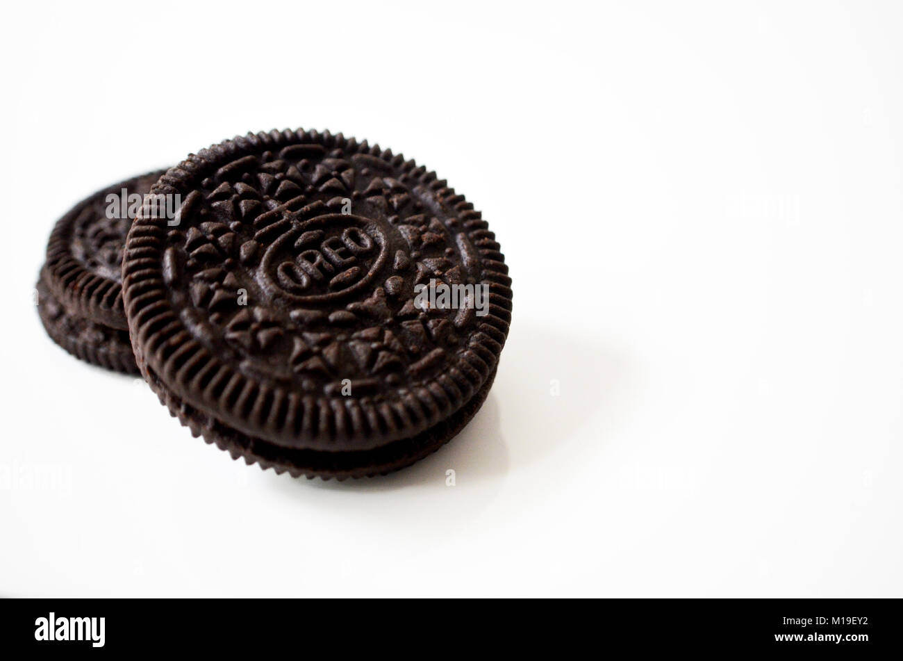 Oreo biscuits hi-res stock photography and images - Alamy