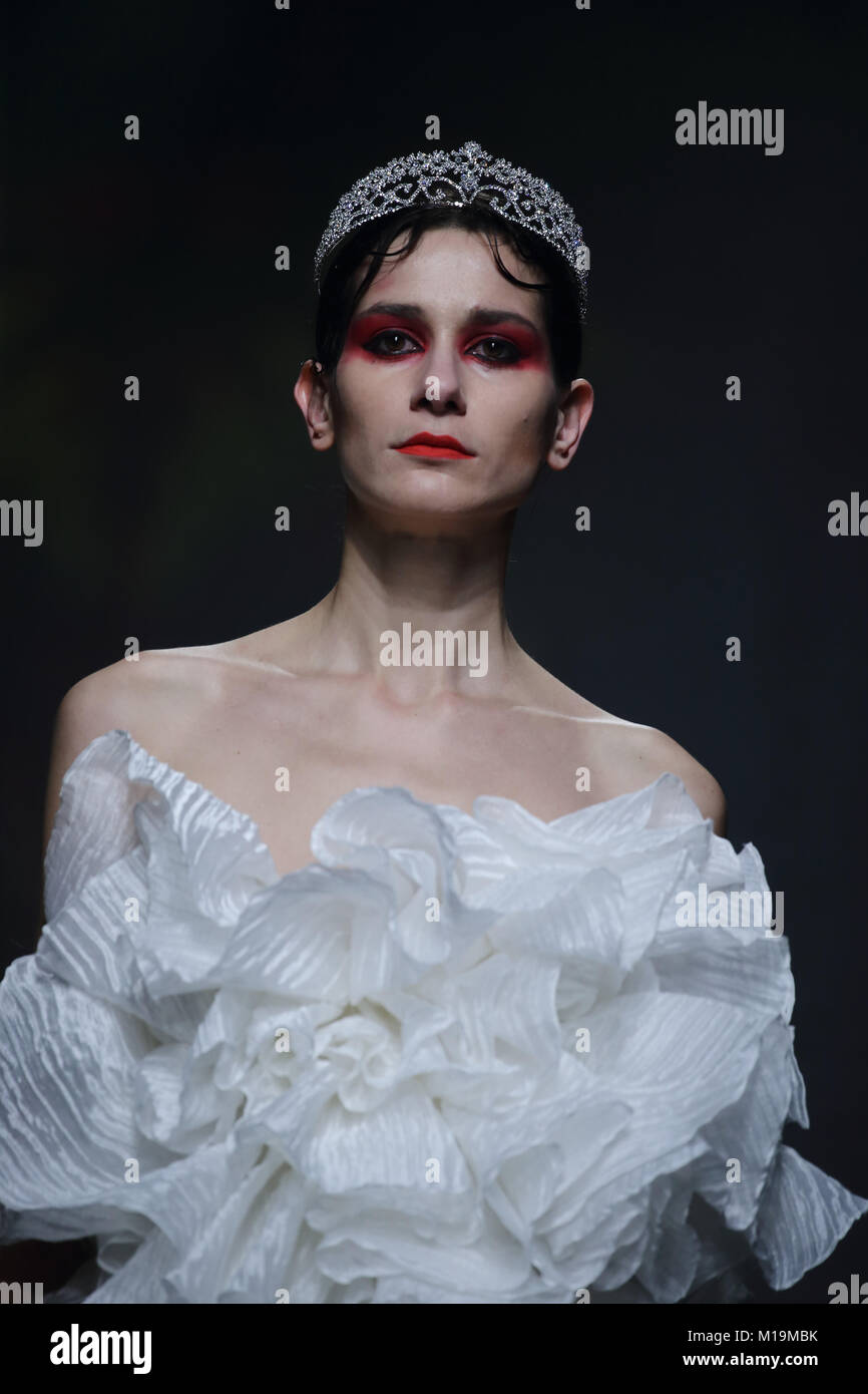 Rome, Italy. 28th Jan, 2018. Models on the catwalk for the Rome Fashion ...