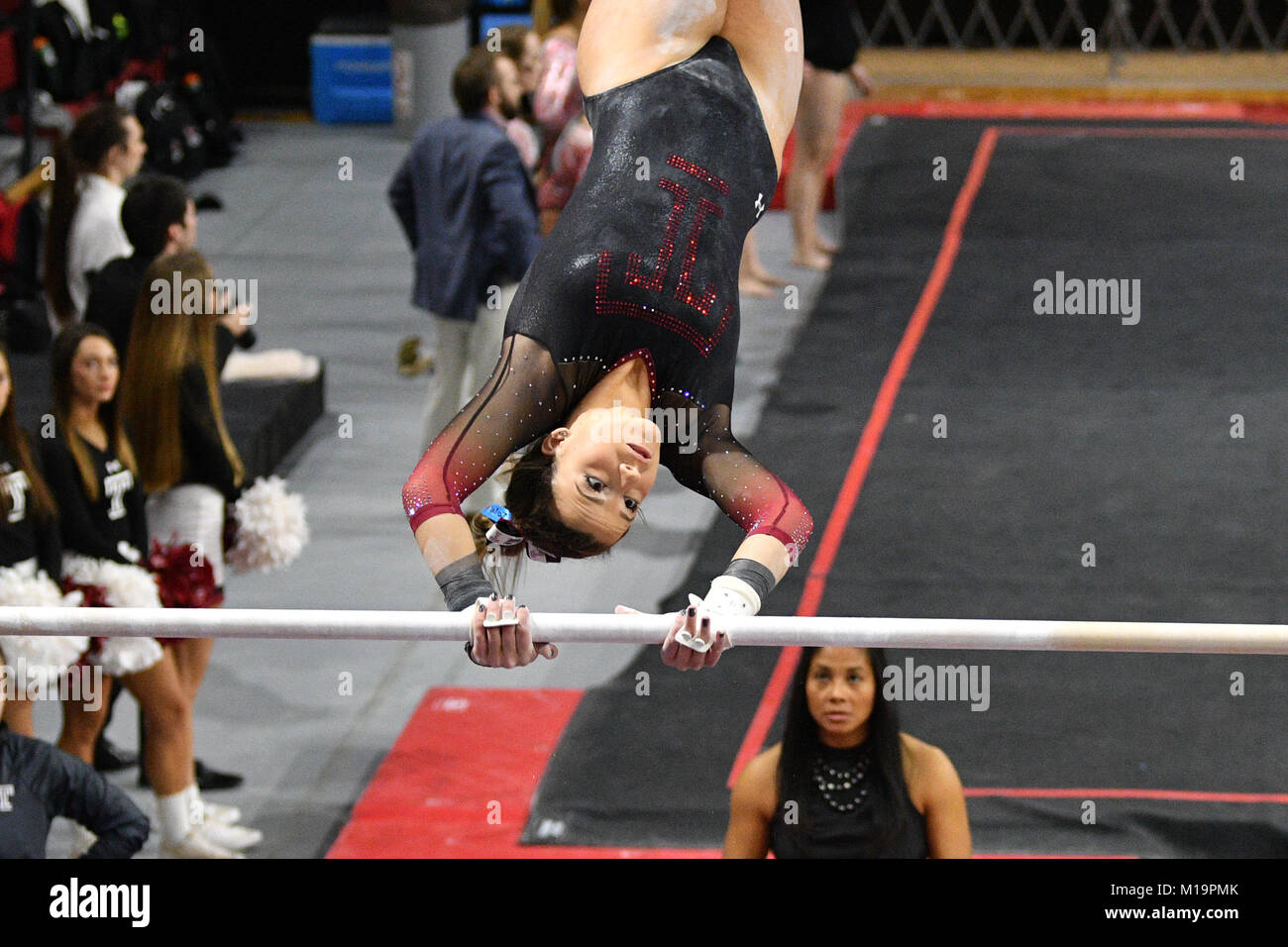 Philadelphia, Pennsylvania, USA. 28th Jan, 2018. Temple Owls gymnast ...