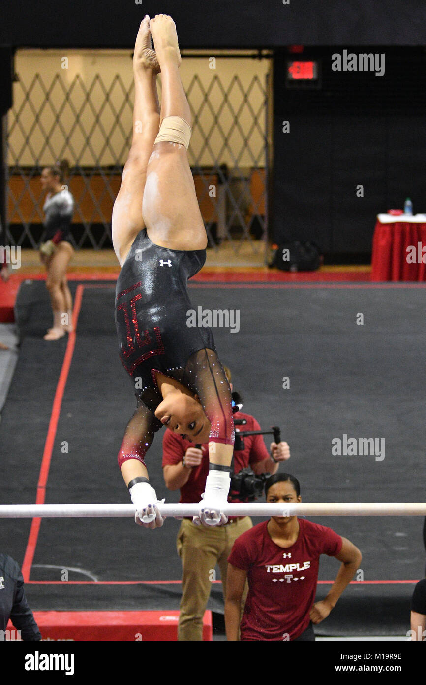 Tori cornell hi-res stock photography and images - Alamy
