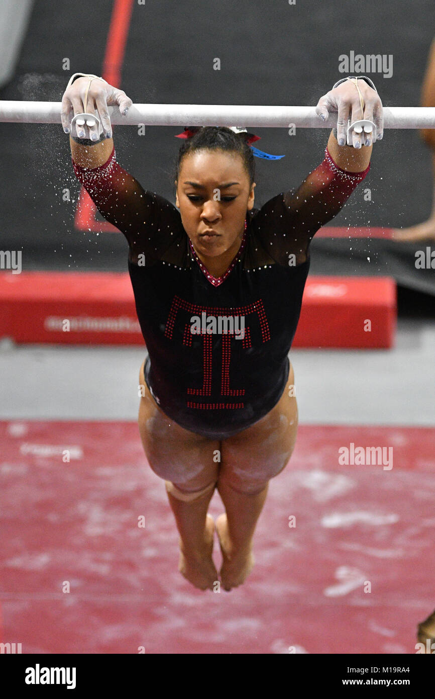 Tori cornell hi-res stock photography and images - Alamy