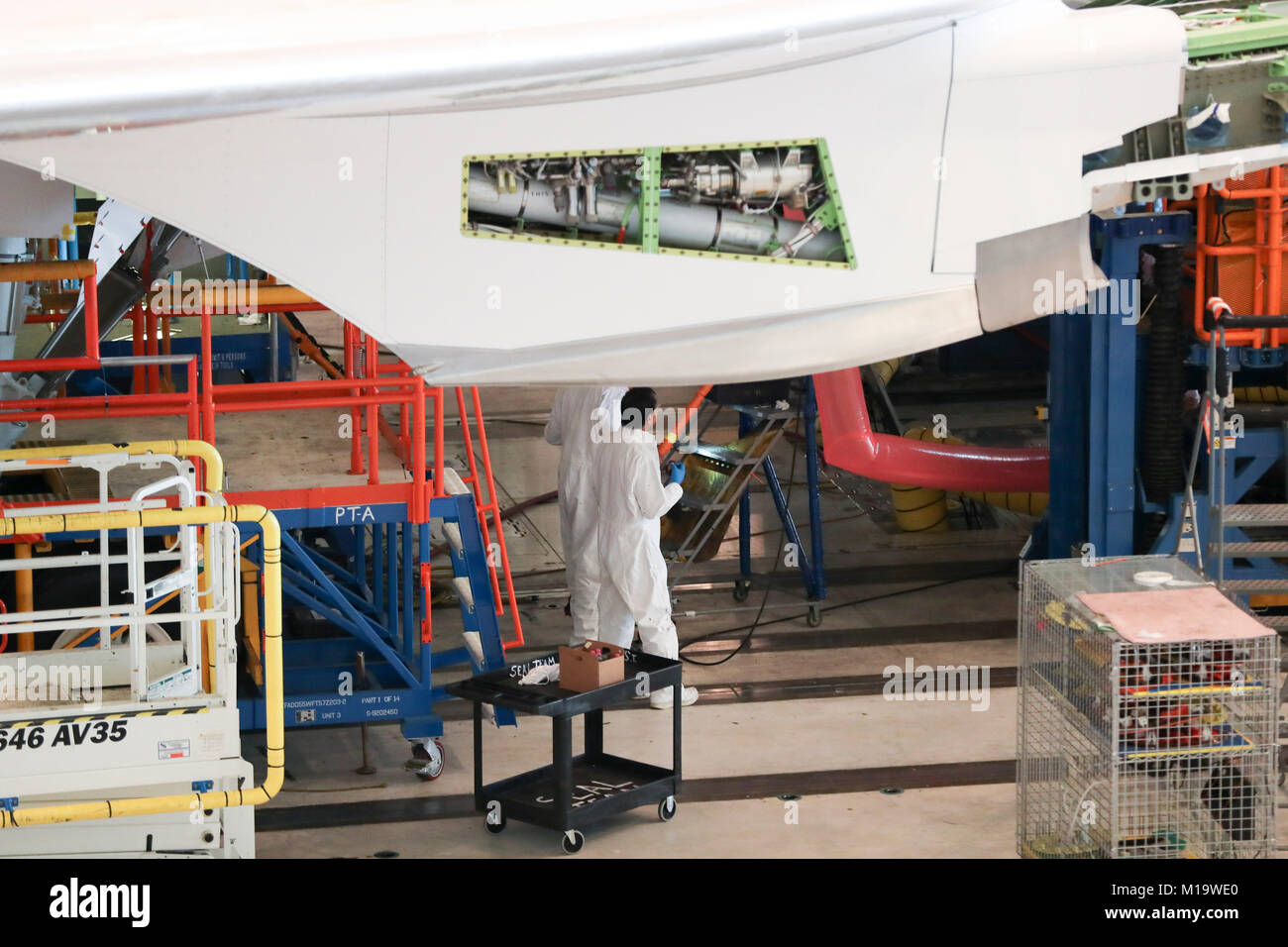 Boeing 787 assembly facility hi-res stock photography and images - Alamy
