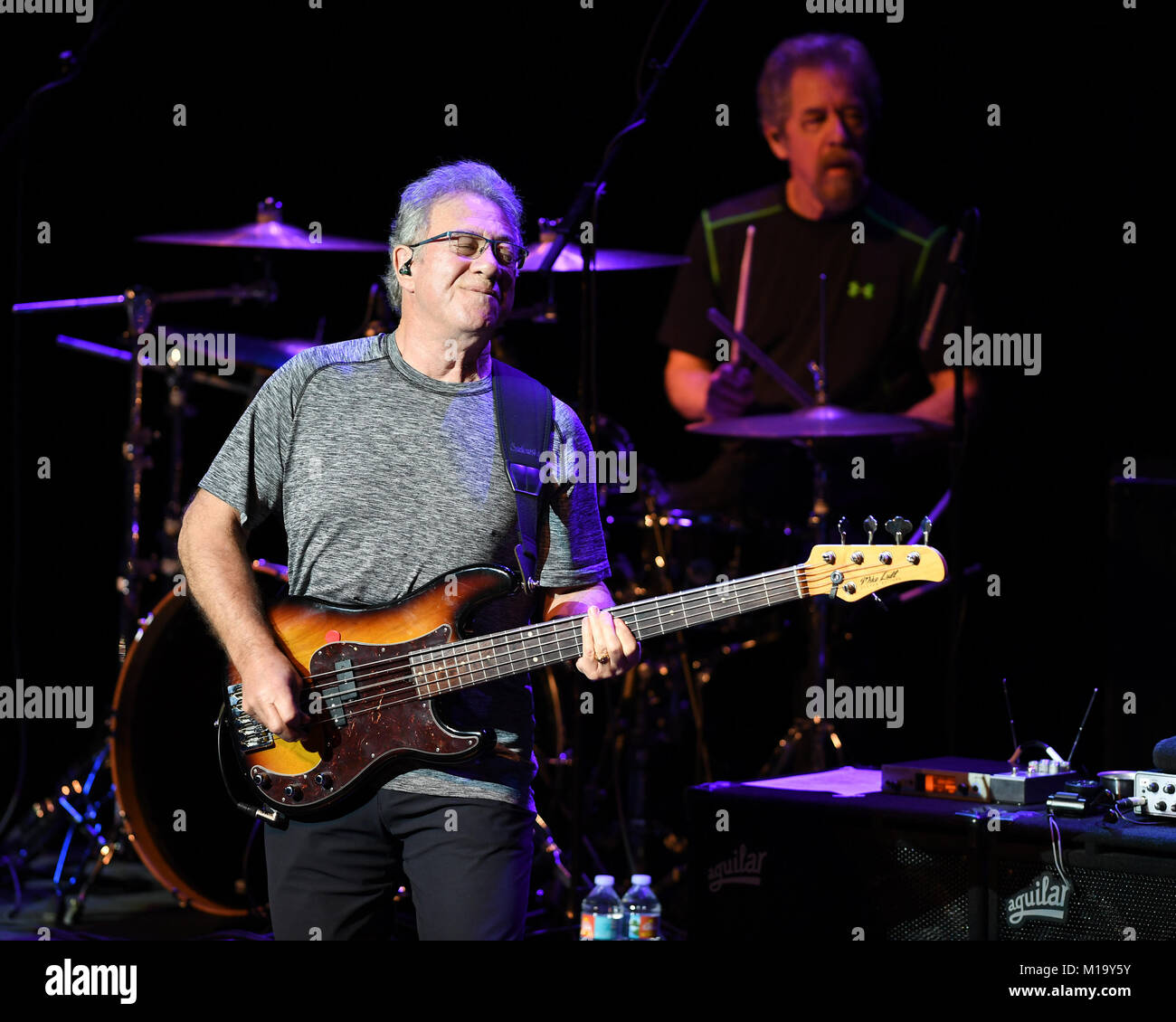 Doug Clifford Stock Photos & Doug Clifford Stock Images - Alamy