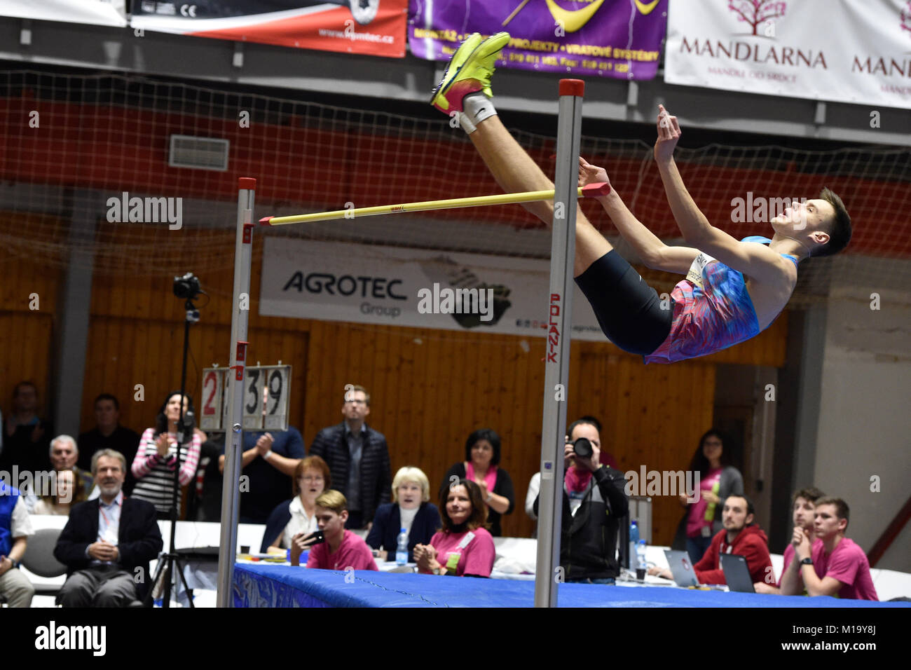 Danil lysenko high jump hi-res stock photography and images - Alamy