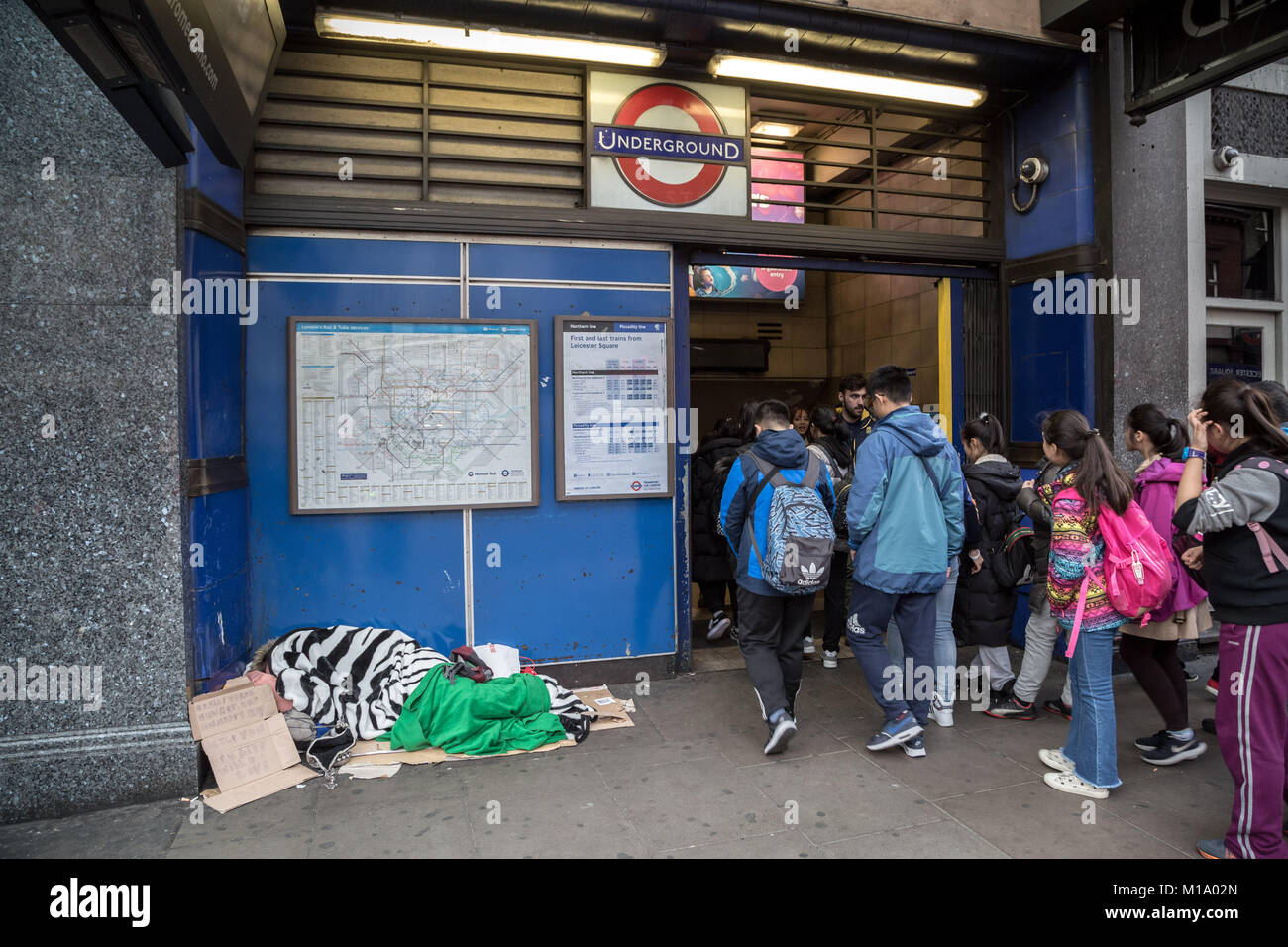 Homelessness london hi-res stock photography and images - Alamy