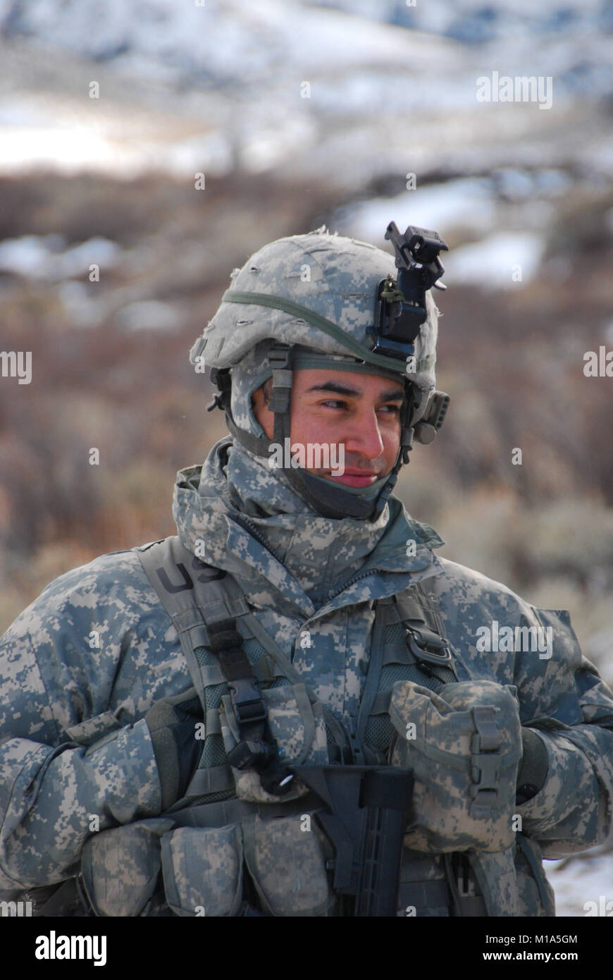 California Army National Guard Soldiers from 1-160th Infantry, HHC and ...