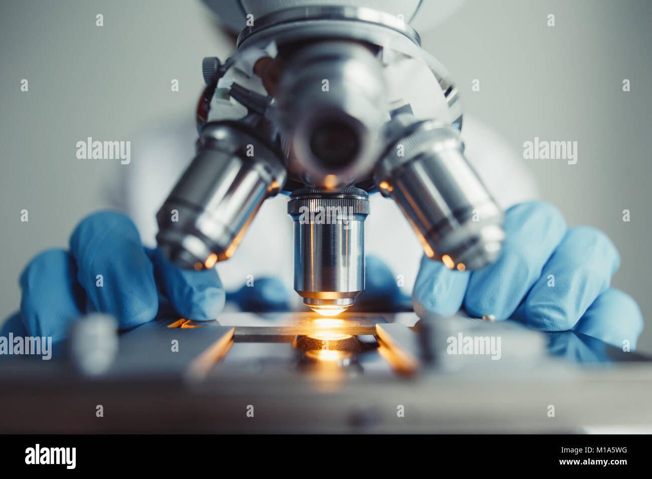 Test sample microscope hi-res stock photography and images - Alamy