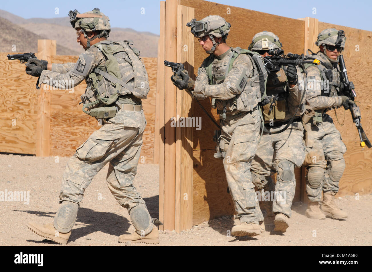 120516-Z-PP889-009 California Army National Guard Soldiers with Delta ...
