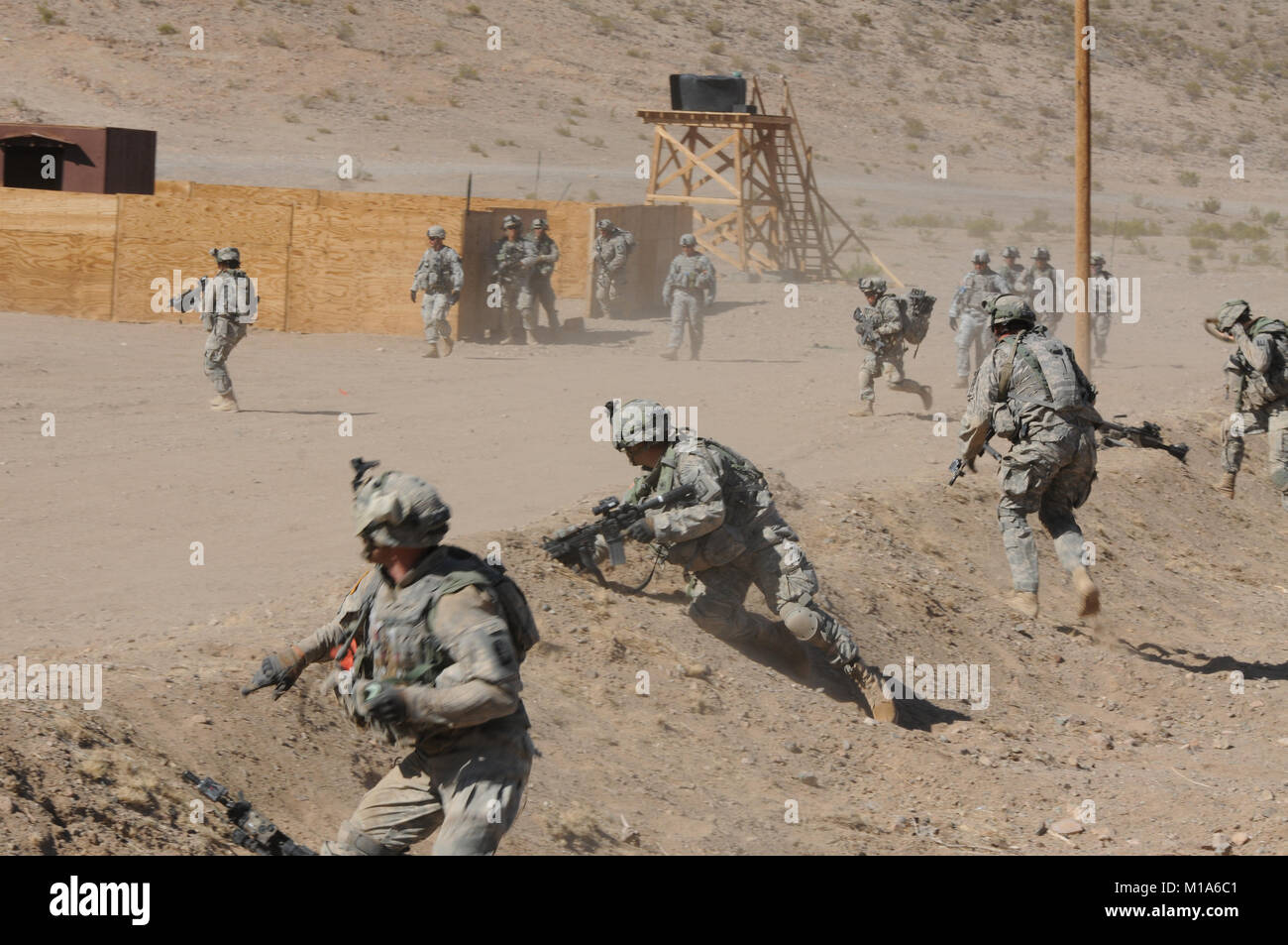 1 184 infantry hi-res stock photography and images - Alamy